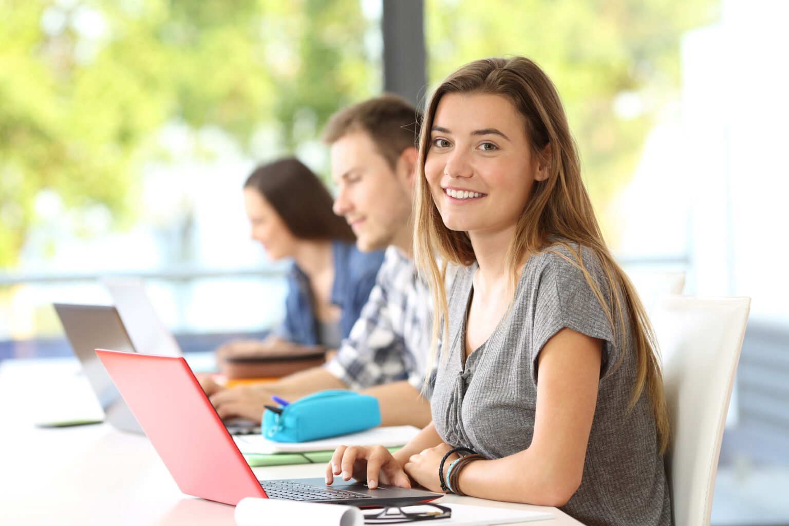 5 Advantages of Alternative High Schools - Odd Culture