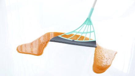 The Most Innovative Broom in the History. - Odd Culture